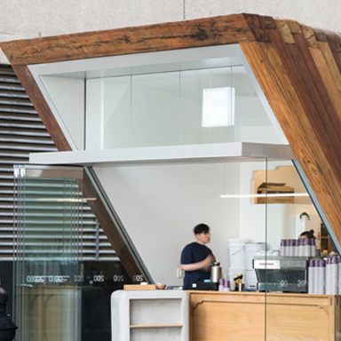 Kor Glass | Responsive Website Design Sample | Freelancer Aaron Knight